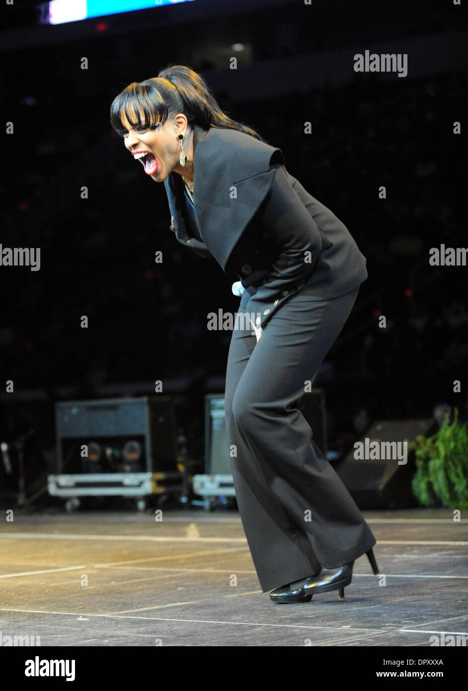 Mar 14, 2009 - Raleigh, North Carolina, USA - Gospel Singer VICKIE ...