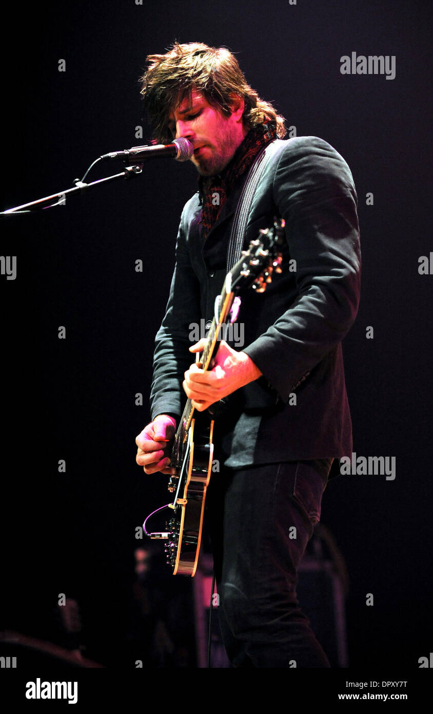 Apr 11, 2009 - Myrtle Beach, South Carolina, USA - Guitarist RAN ...