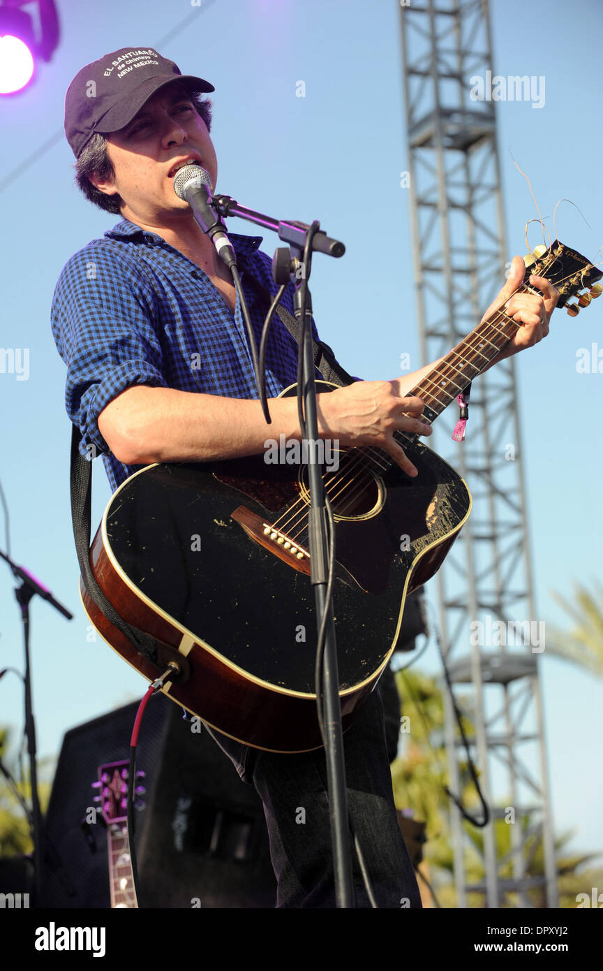 M ward musician hi-res stock photography and images - Alamy