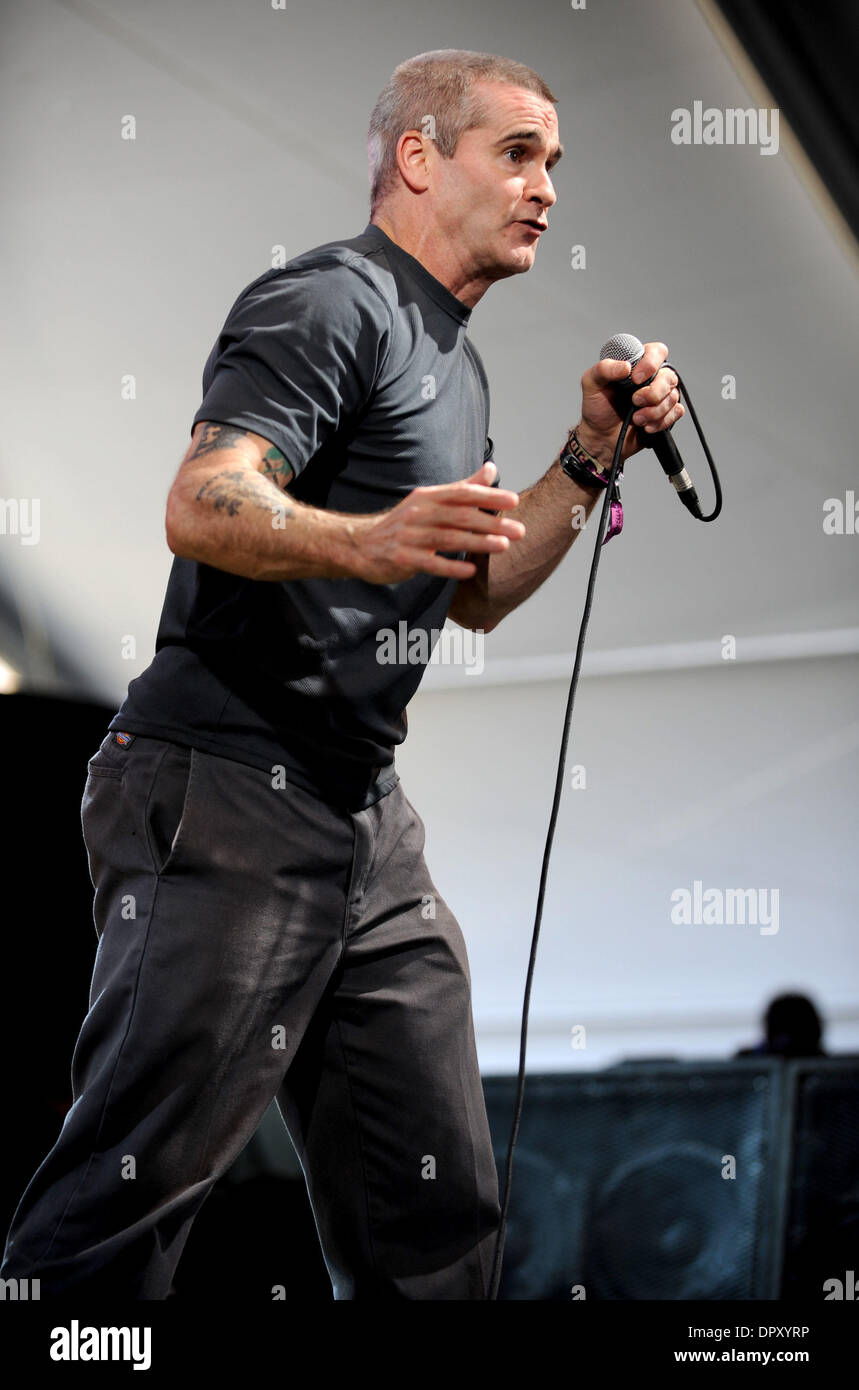Apr 18, 2009 - Indio, California, USA - Singer HENRY ROLLINS performs ...