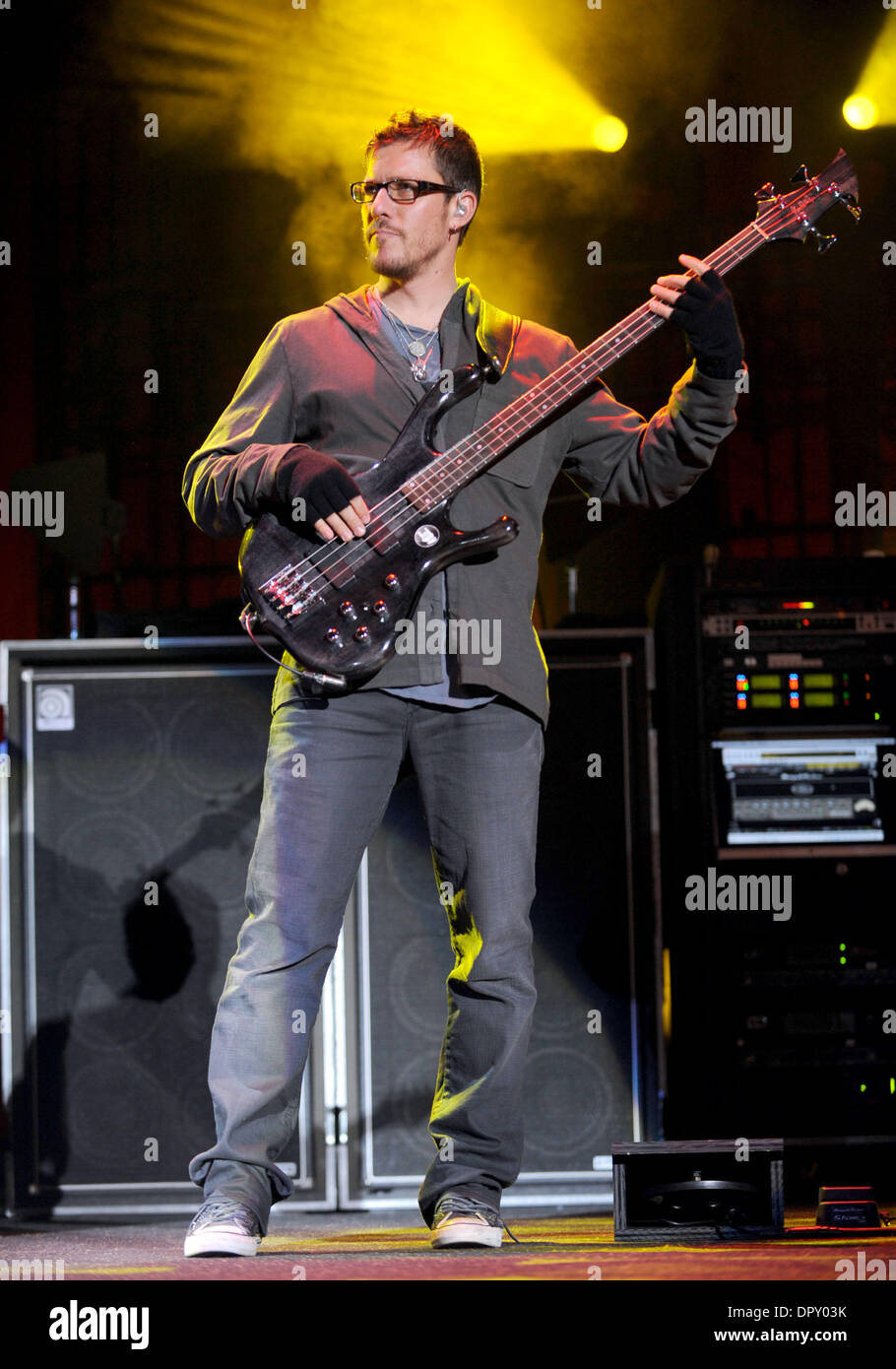 Apr 22, 2009 - Raleigh, North Carolina, USA - Bass Guitarist STEFAN ...