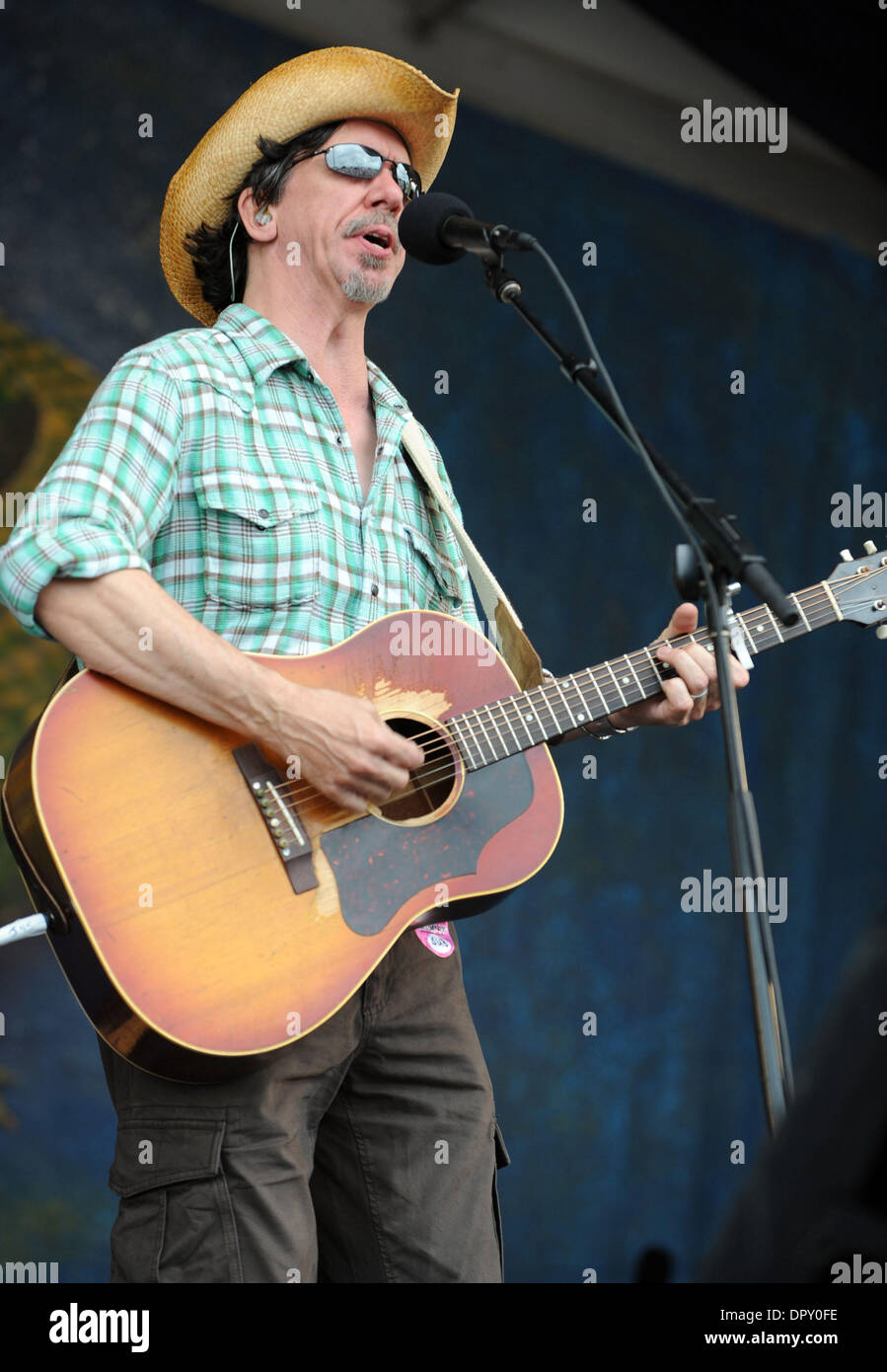 Apr 30, 2009 - New Orleans, Louisiana, USA - Singer/Guitarist TOMMY ...
