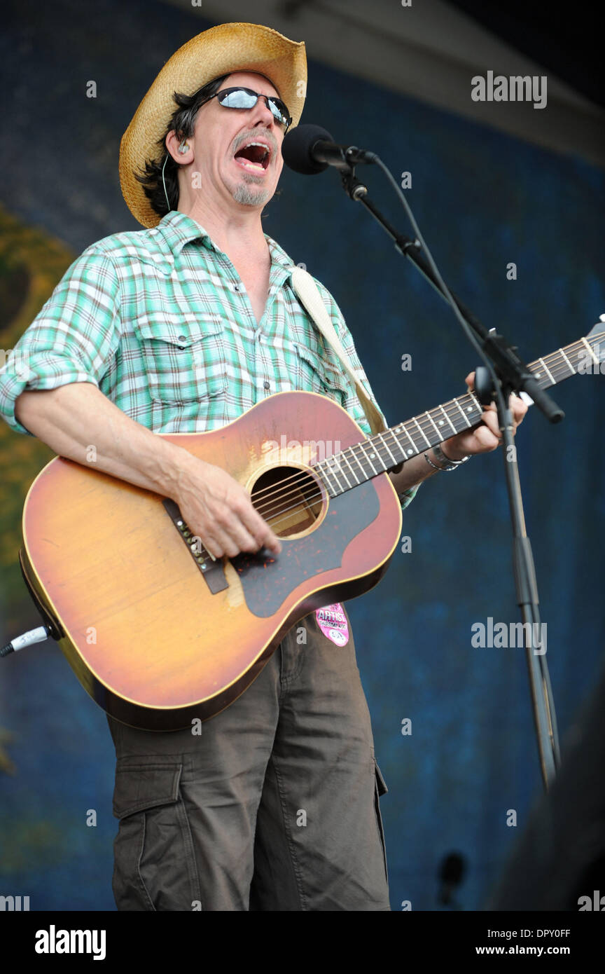 Apr 30, 2009 - New Orleans, Louisiana, USA - Singer/Guitarist TOMMY ...