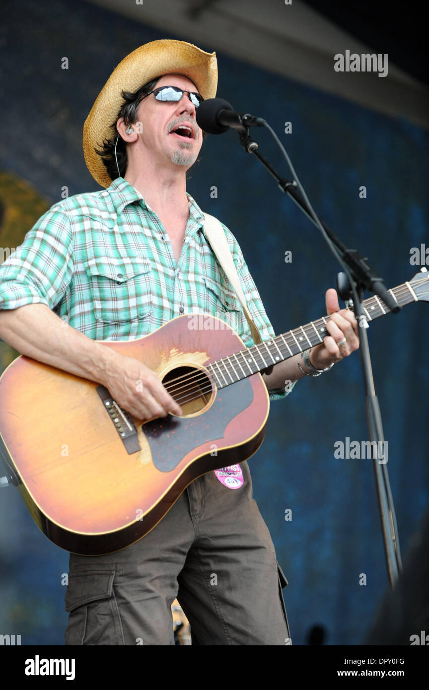Apr 30, 2009 - New Orleans, Louisiana, USA - Singer/Guitarist TOMMY ...