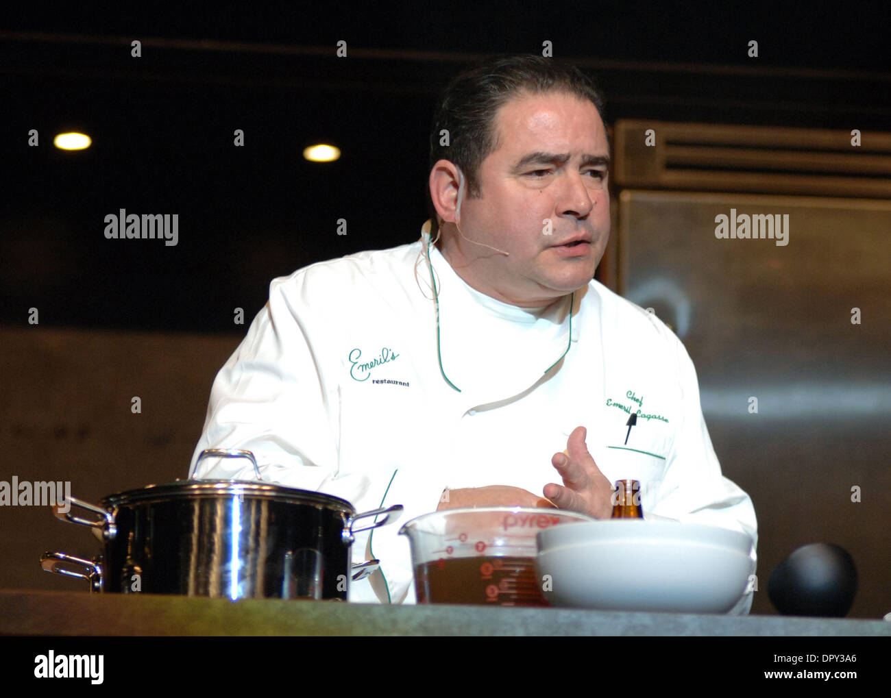Apr 19, 2009 - Norfolk, Virginia, USA - American Celebrity Chef EMERIL ...