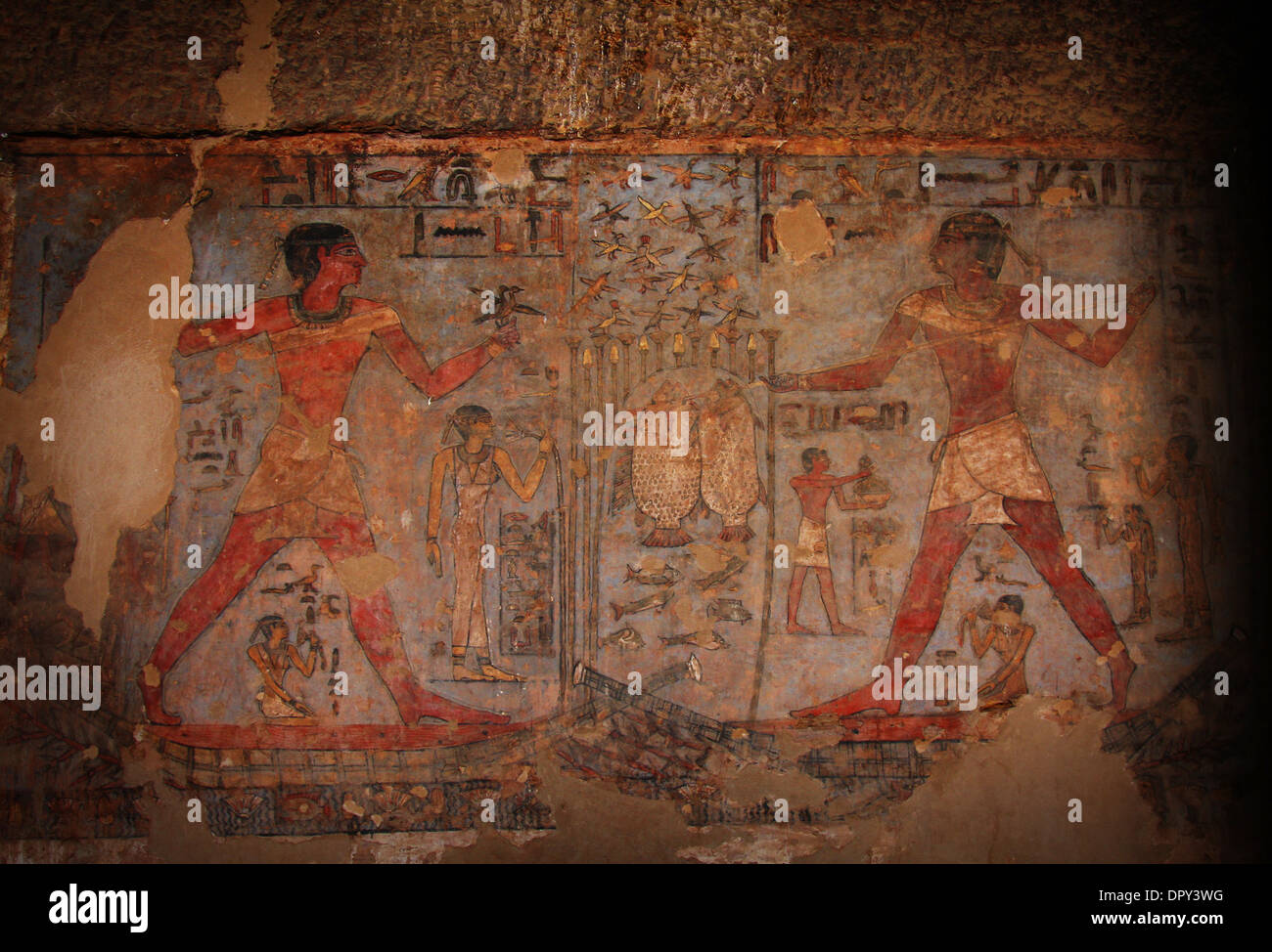 Hieroglyphs in an Egyptian temple Stock Photo - Alamy