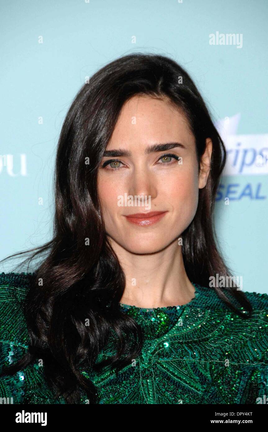 Jennifer Connelly during the premiere of the new movie from Warner Bros ...