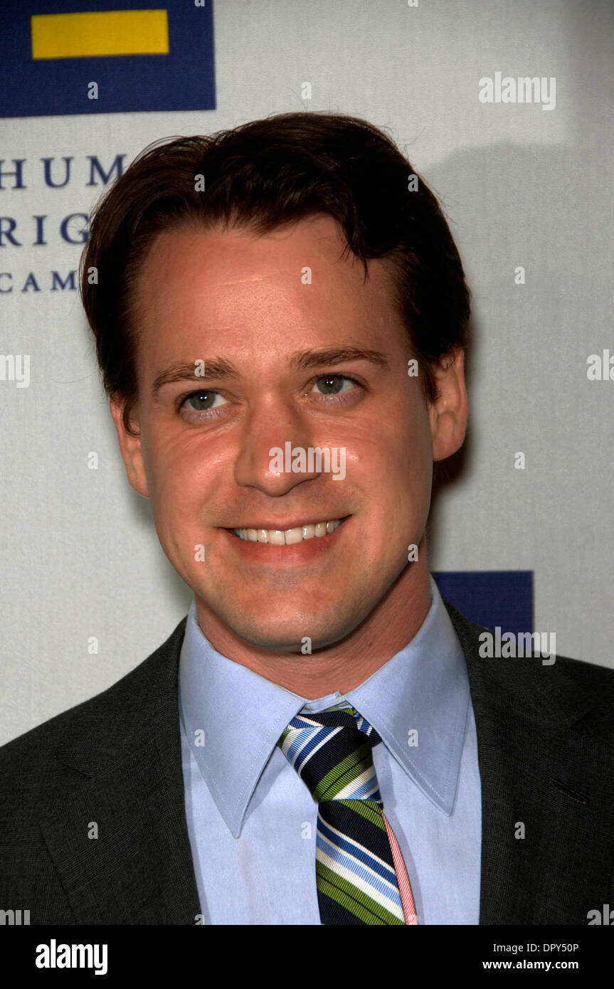 T.R. KNIGHT during the Human Rights Campaign's Hero Award and Gala ...