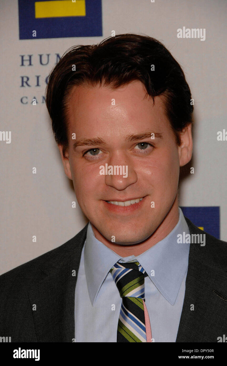 T.R. KNIGHT during the Human Rights Campaign's Hero Award and Gala ...