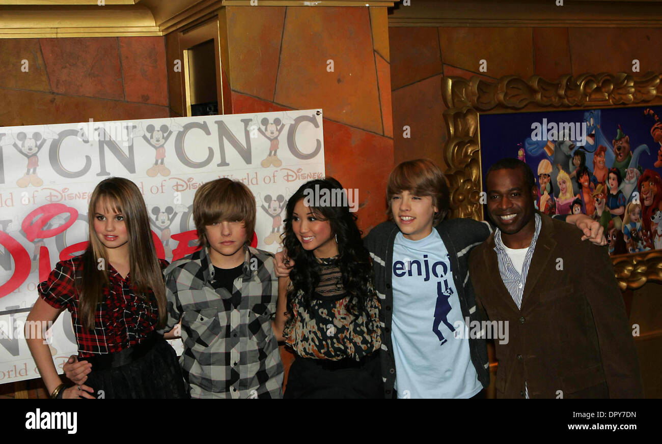 K61297RM.The Cast Of ''The Suite Life On Deck'' Meet Fans At The World ...