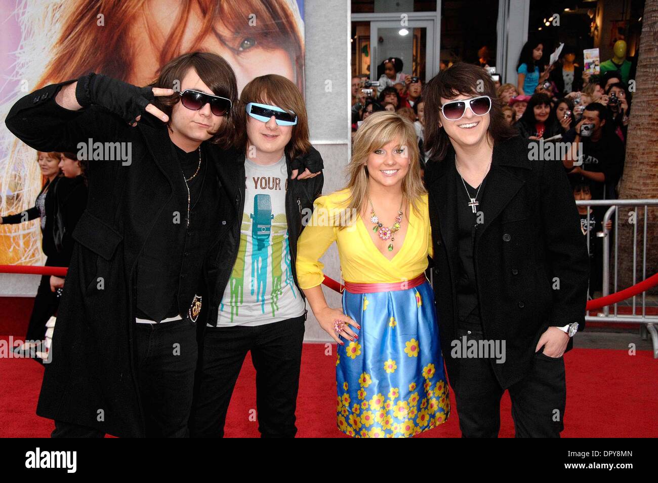 Shawn johnson hannah montana hi-res stock photography and images - Alamy