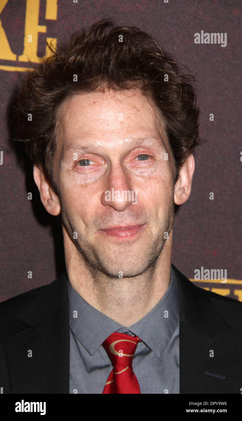 Actor tim blake nelson hi-res stock photography and images - Alamy