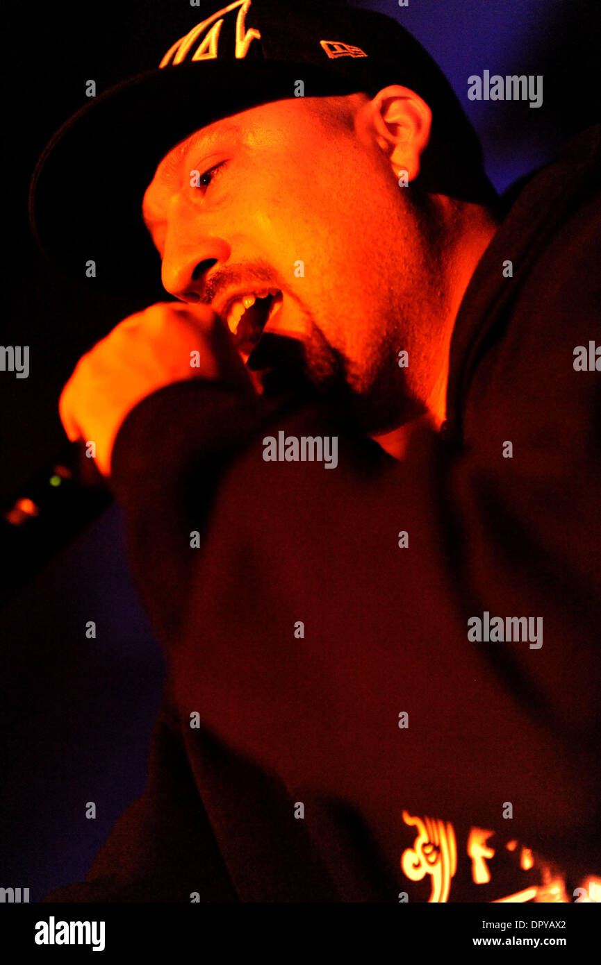 Real friends band hi-res stock photography and images - Alamy