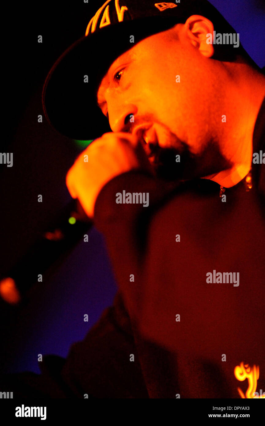 Feb 21, 2009 - Hollywood, California, USA - Musician Rapper-B REAL ...