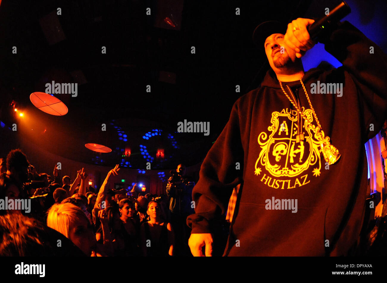 Real friends band hi-res stock photography and images - Alamy