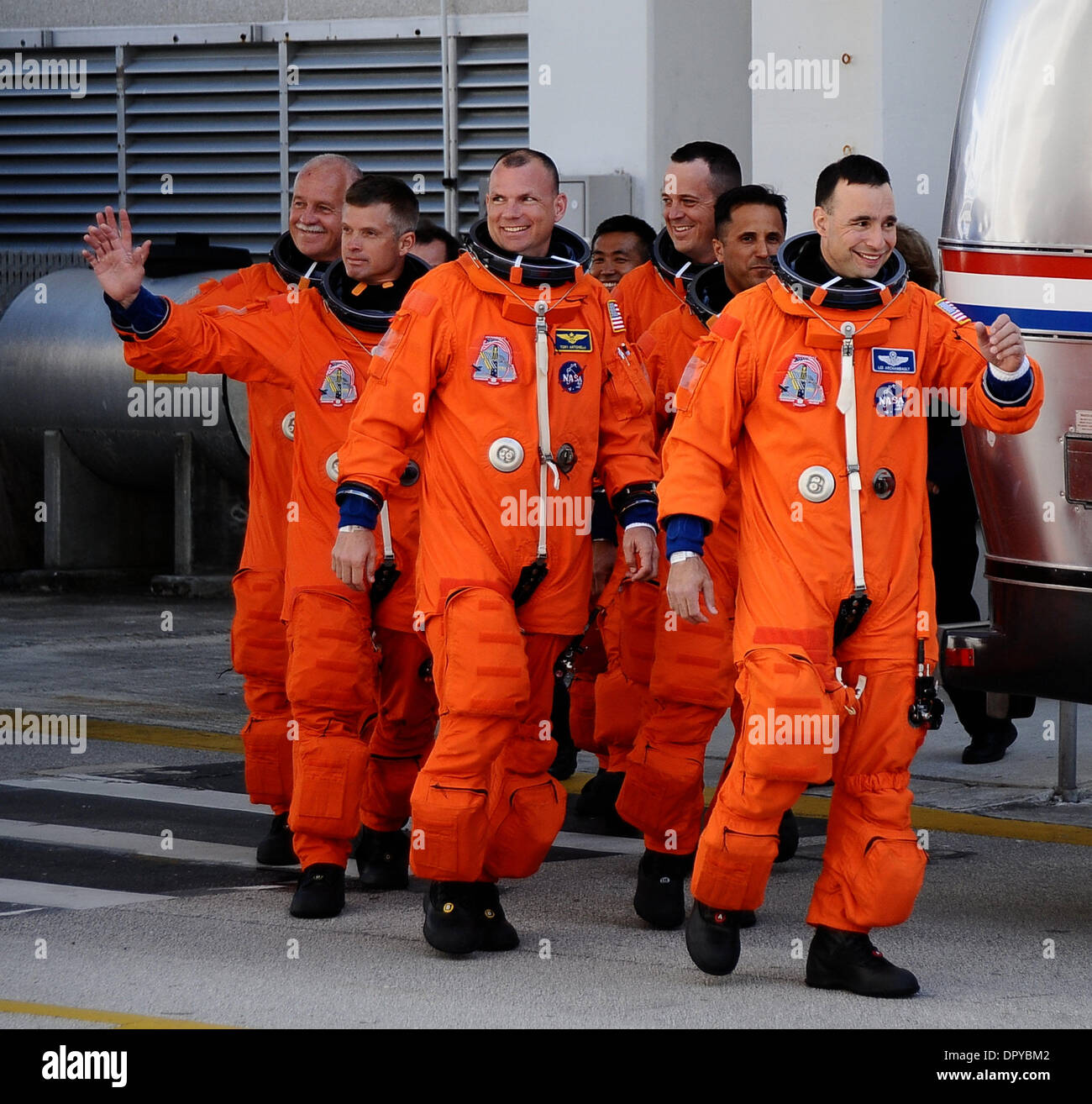 Mar 15, 2009 - Kennedy Space Center, Florida, USA - Space shuttle ...