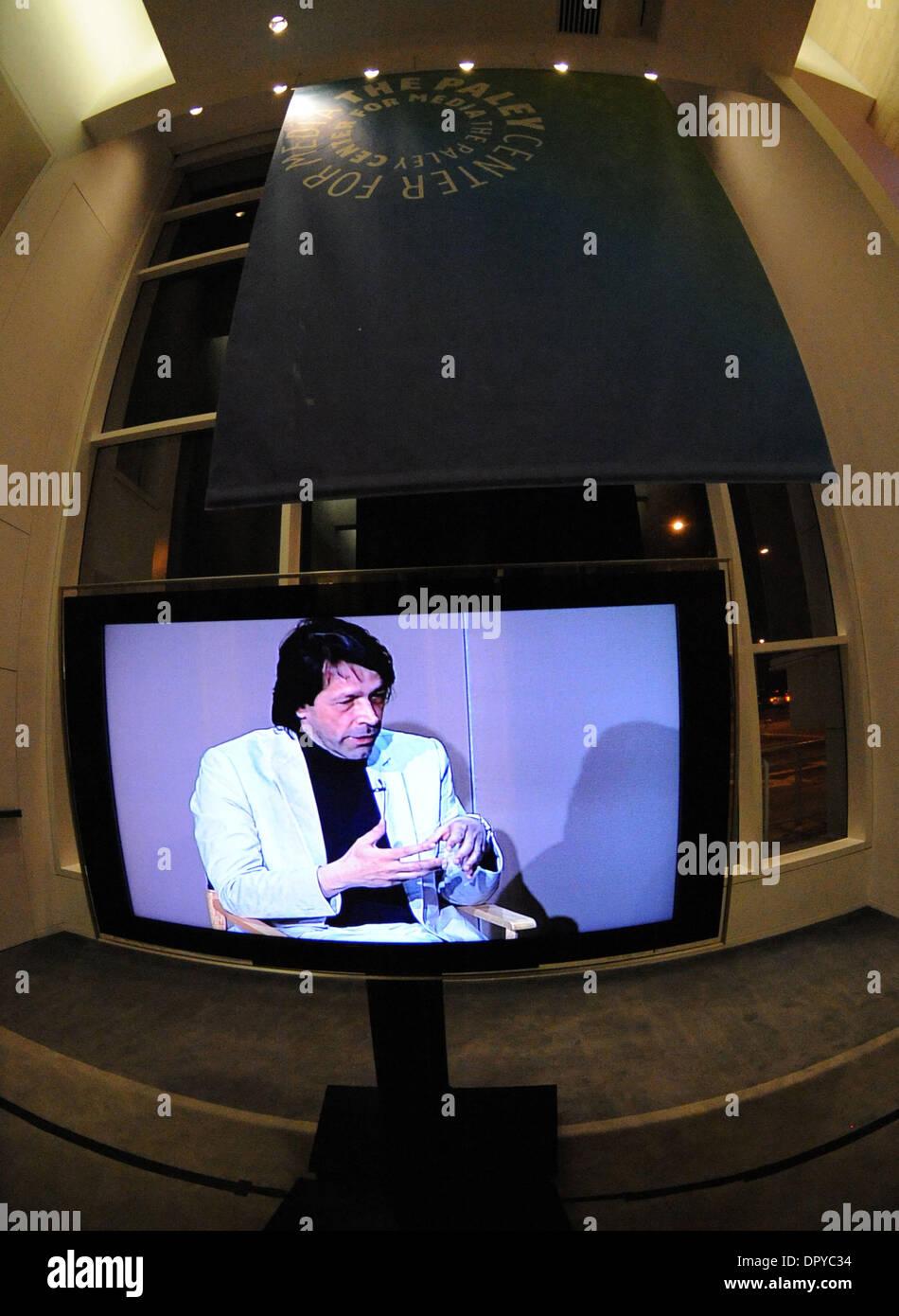 Peter saville factory records hi-res stock photography and images - Alamy