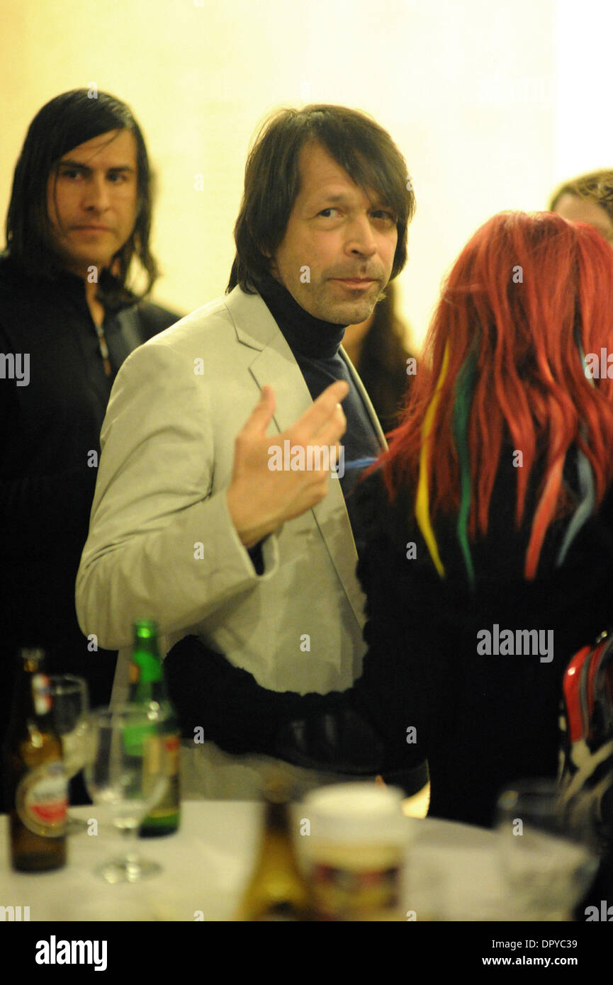 Peter saville designer hi-res stock photography and images - Alamy