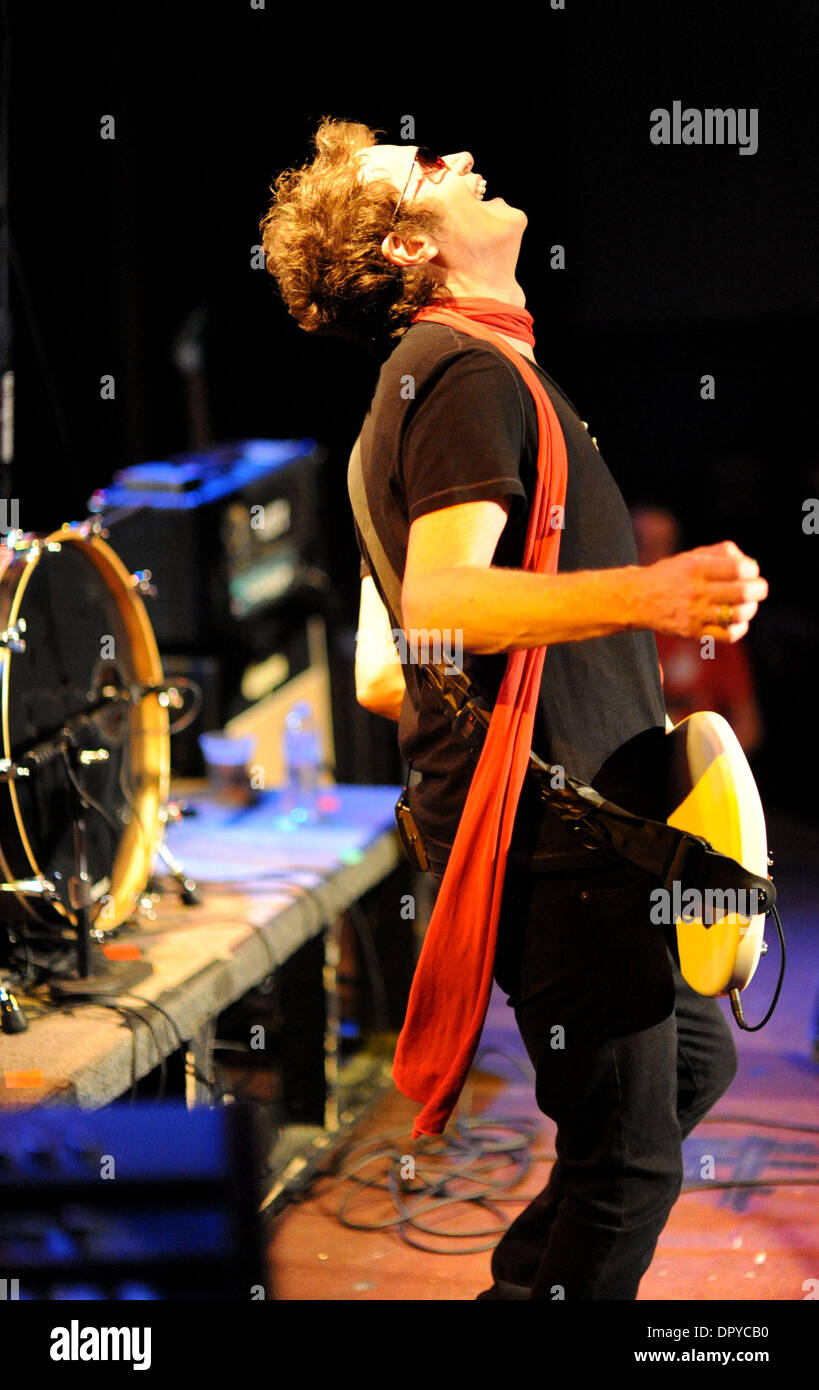 Apr 04, 2009 - Hollywood, California, USA - Musician GLENN HUGHES ...