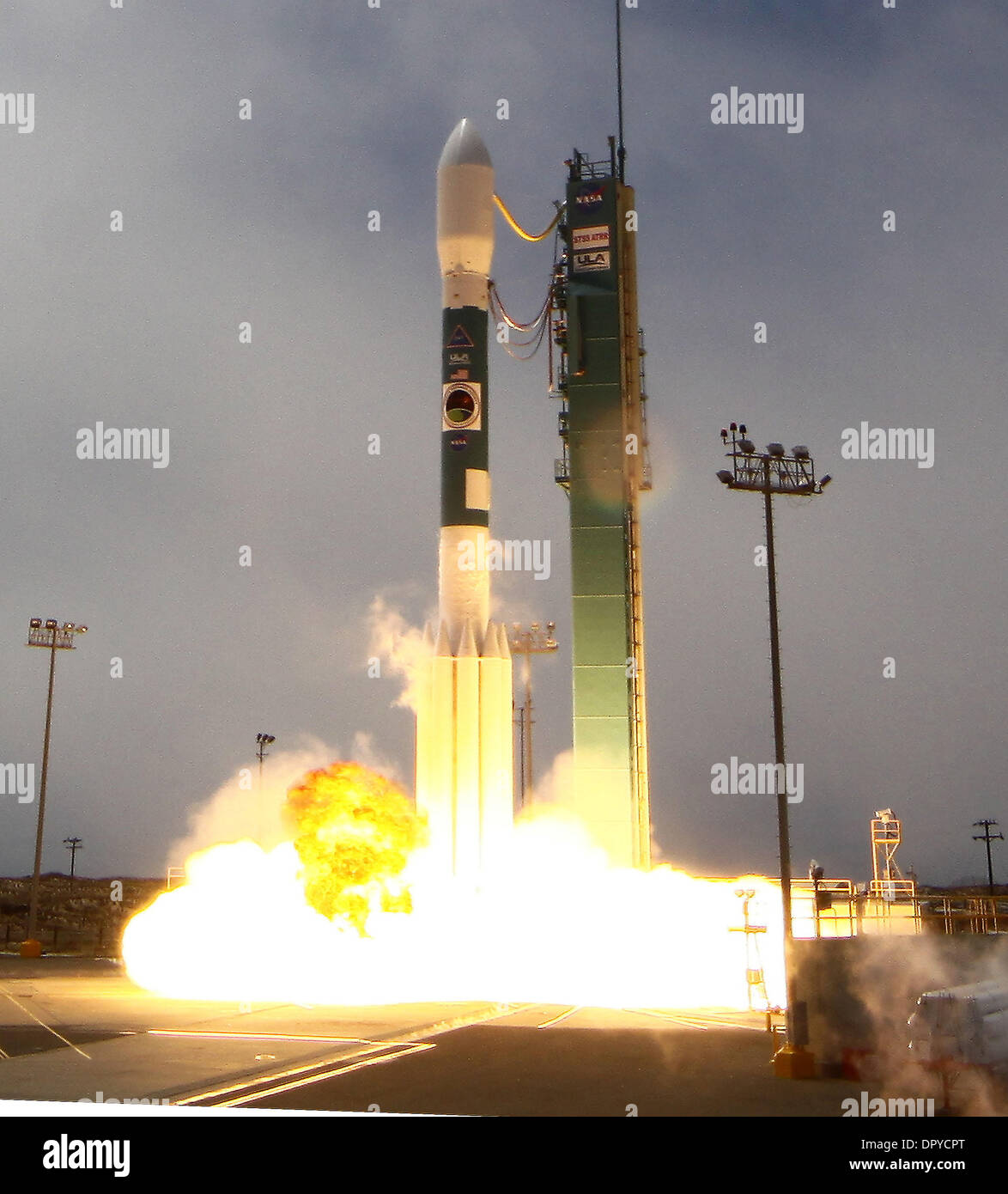 May 05, 2009 - Vandenberg AFB, Nevada, USA - A Delta 2 rocket lifts off ...