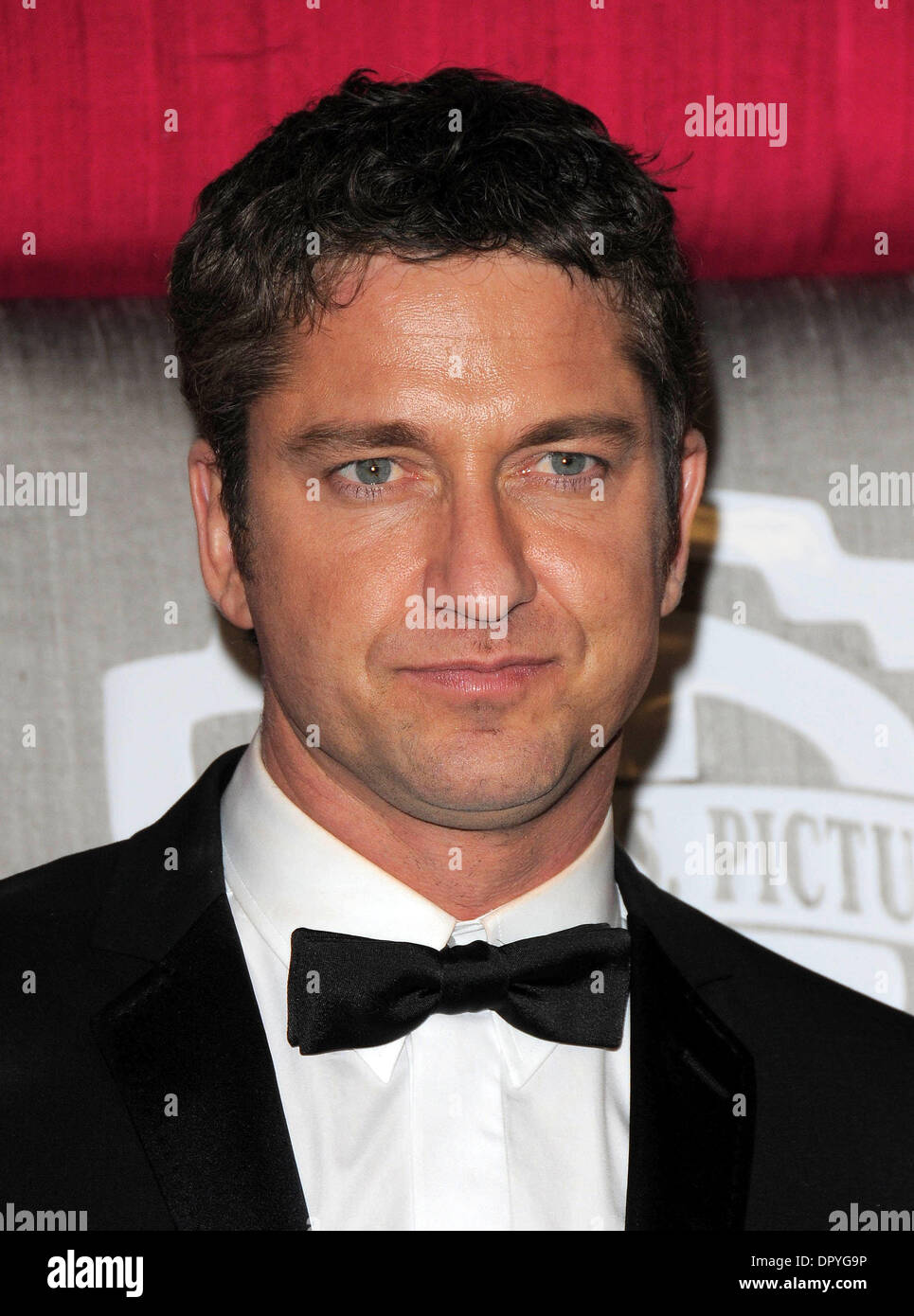 Jan 11, 2009 - Beverly Hills, California, USA - Actor GERARD BUTLER ...