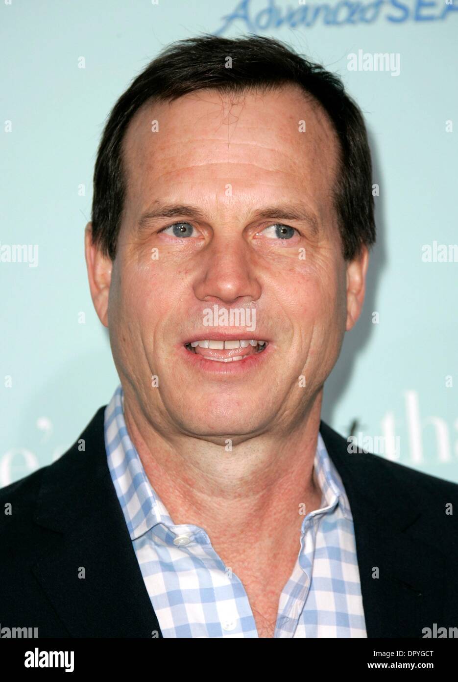 Feb 2, 2009 - Hollywood, California, USA - Actor BILL PAXTON arriving ...