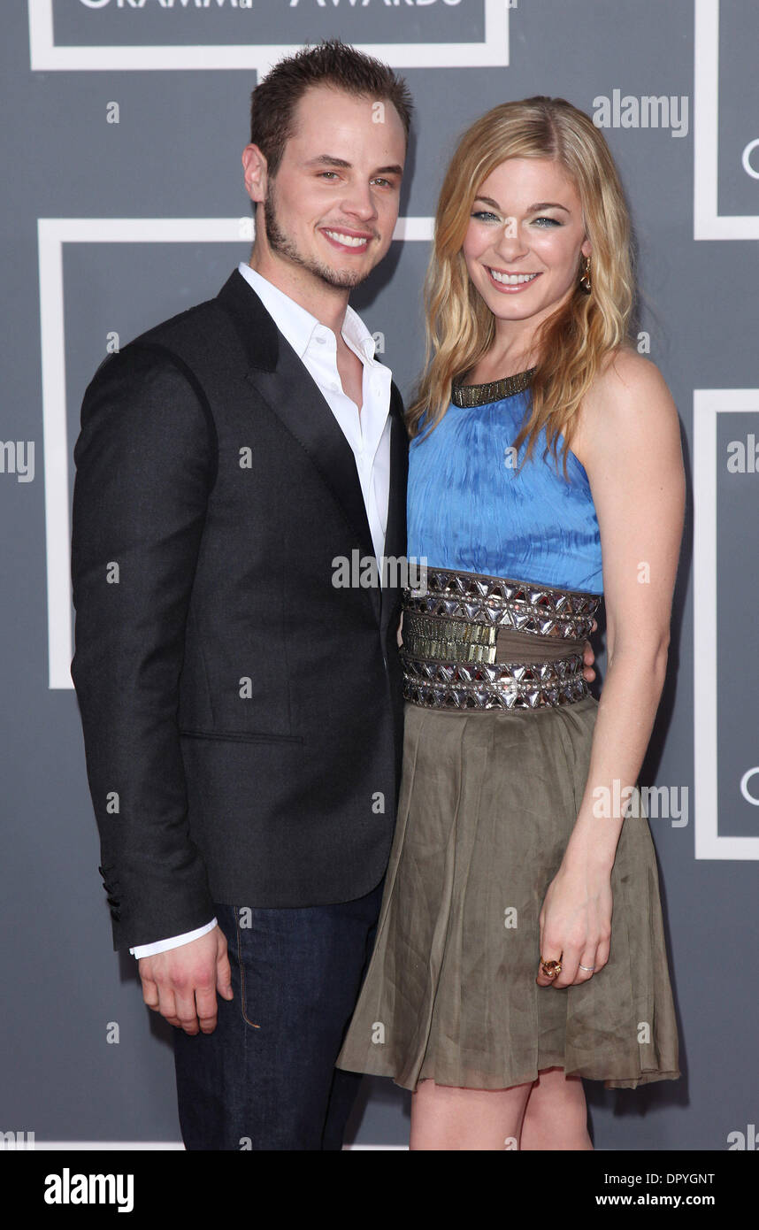 Feb 08, 2009 - Los Angeles, California, USA - Singer LEANN RIMES and husband DEAN SHEREMET ...