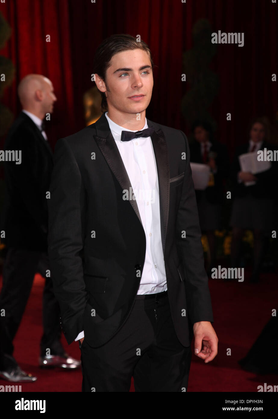 Zac e`ffron hi-res stock photography and images - Alamy