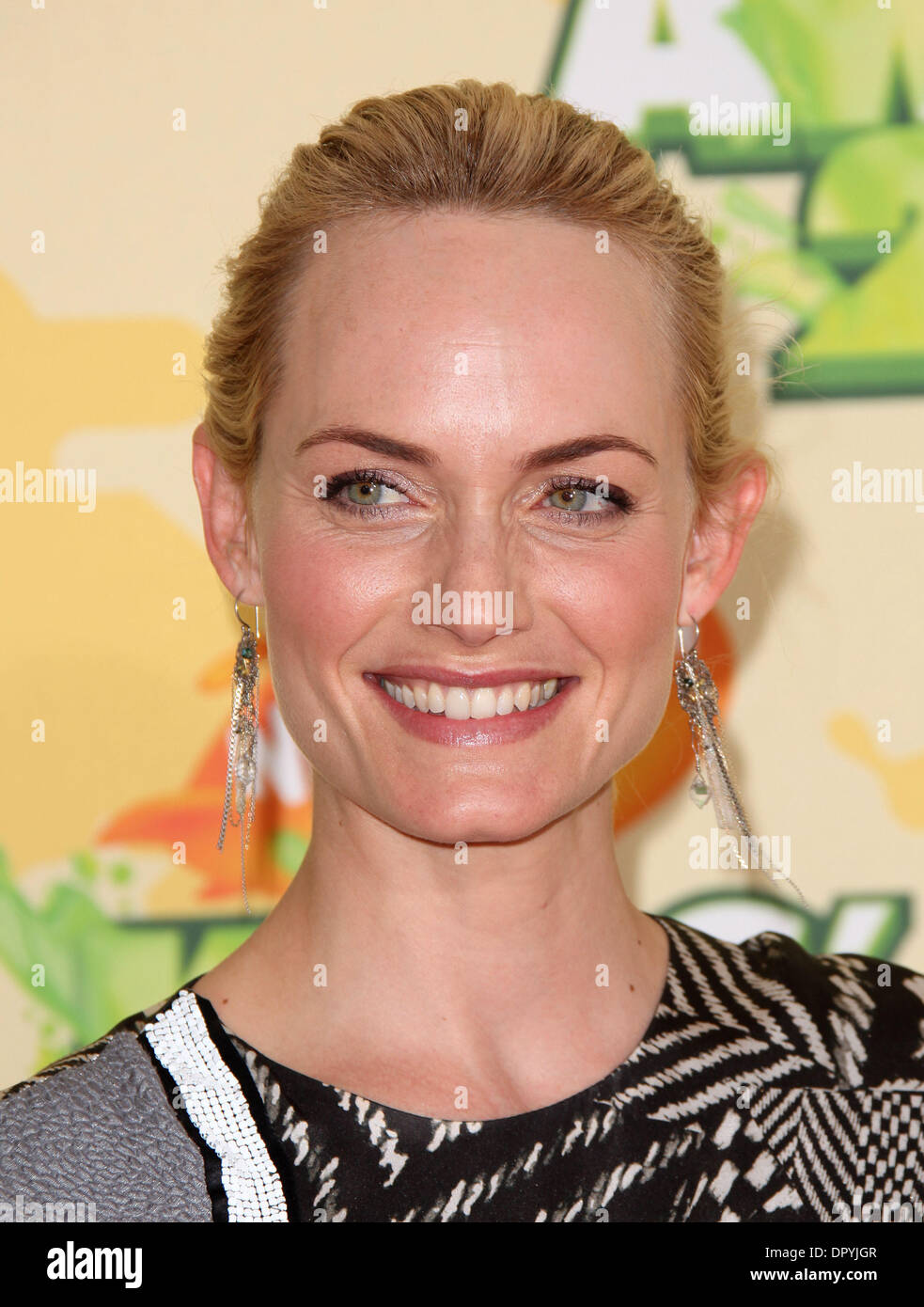 Mar 28, 2009 - Westwood, California, USA - Actress AMBER VALLETTA ...