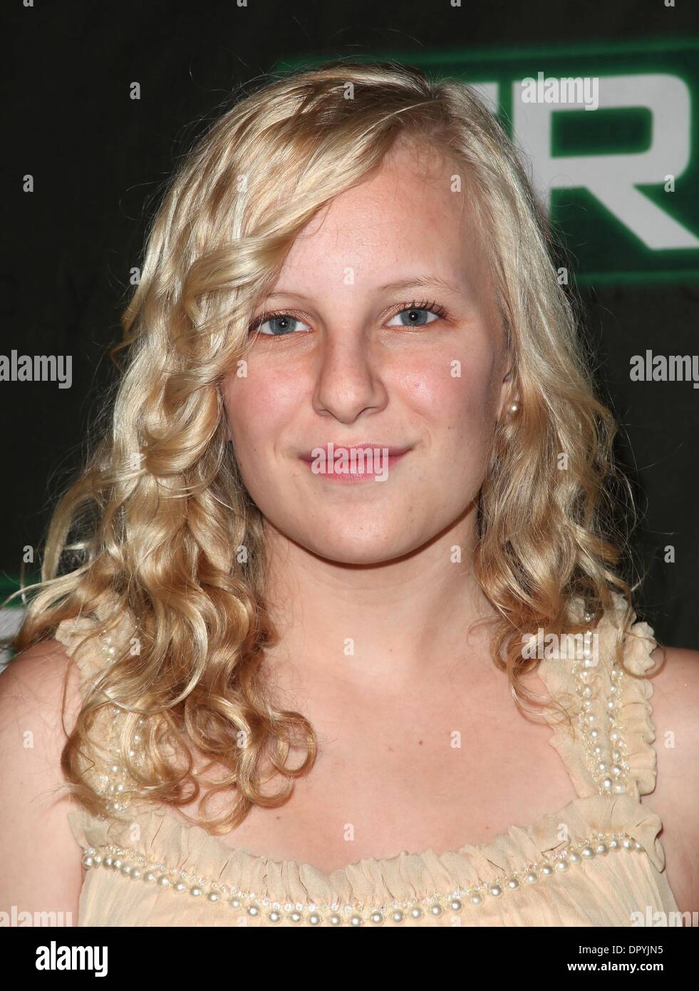 Chloe greenfield er says goodbye High Resolution Stock Photography and ...