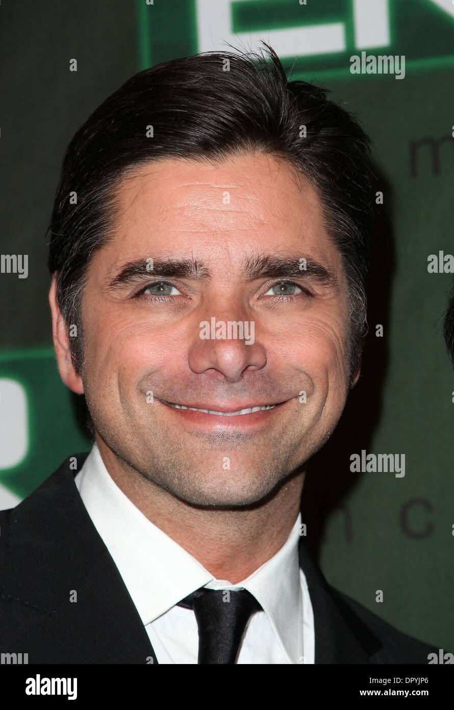 John stamos headshot hi-res stock photography and images - Alamy