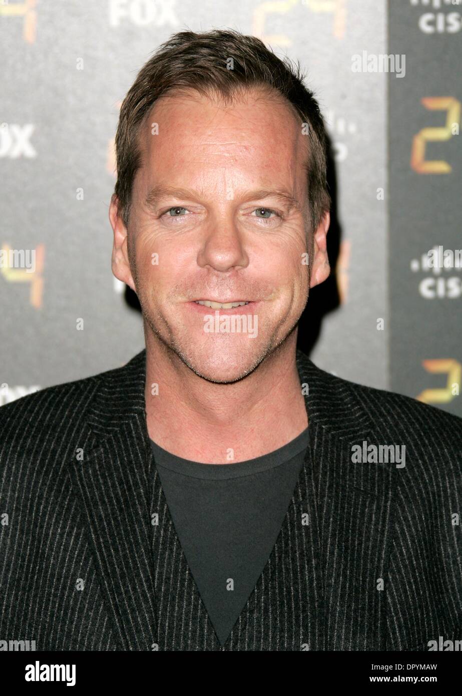 Jan 6, 2009 - Los Angeles, California, USA - Actor KIEFER SUTHERLAND at ...