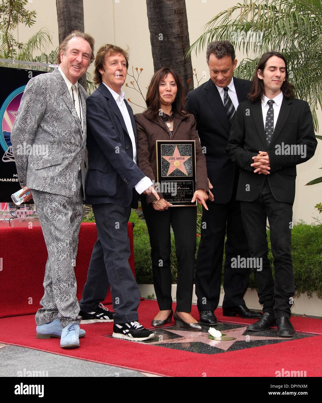 Paul mccartney family hi-res stock photography and images - Alamy