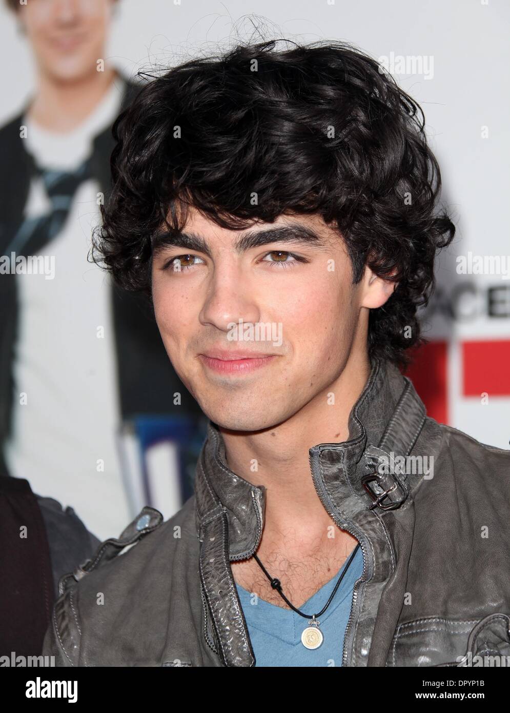 Apr 14, 2009 - Hollywood, California, USA - Actor JOE JONAS arriving to ...