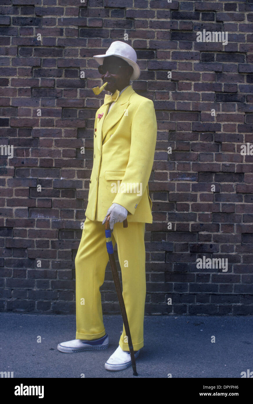 English dandy hi-res stock photography and images - Alamy