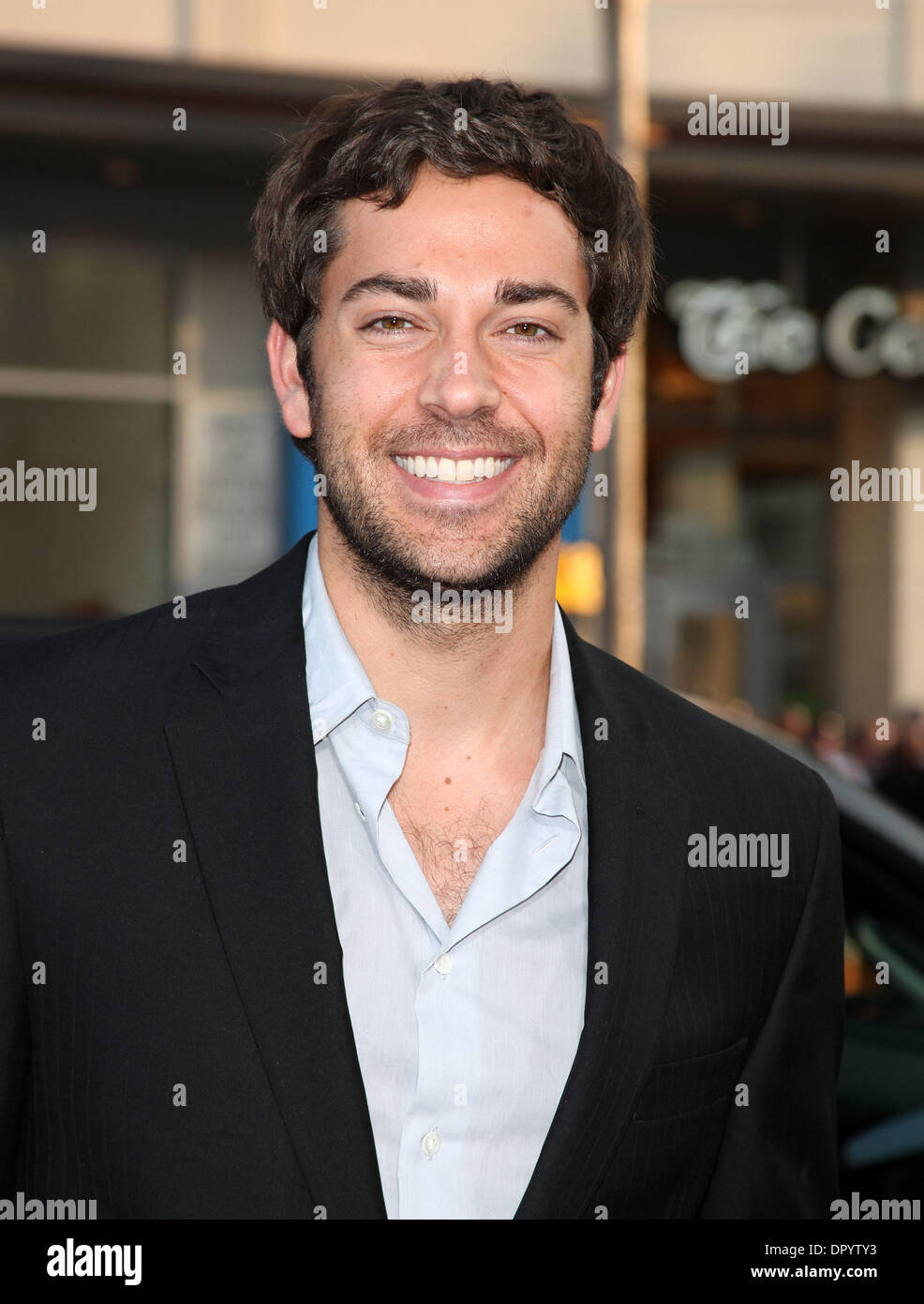 Apr 28, 2009 - Hollywood, California, USA - Actor ZACHARY LEVI arriving ...