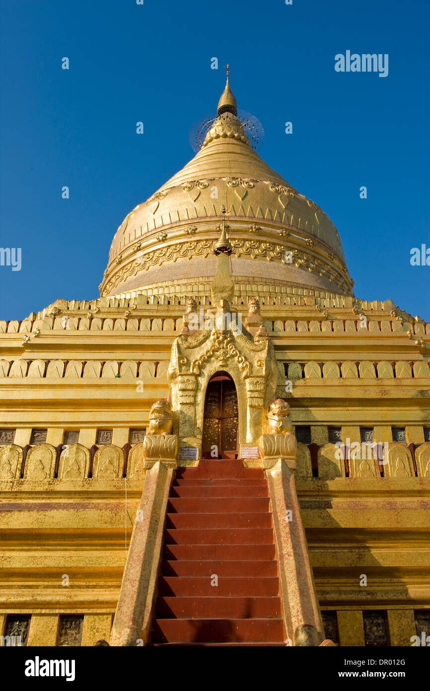 The shwe zigon pagoda hi-res stock photography and images - Alamy