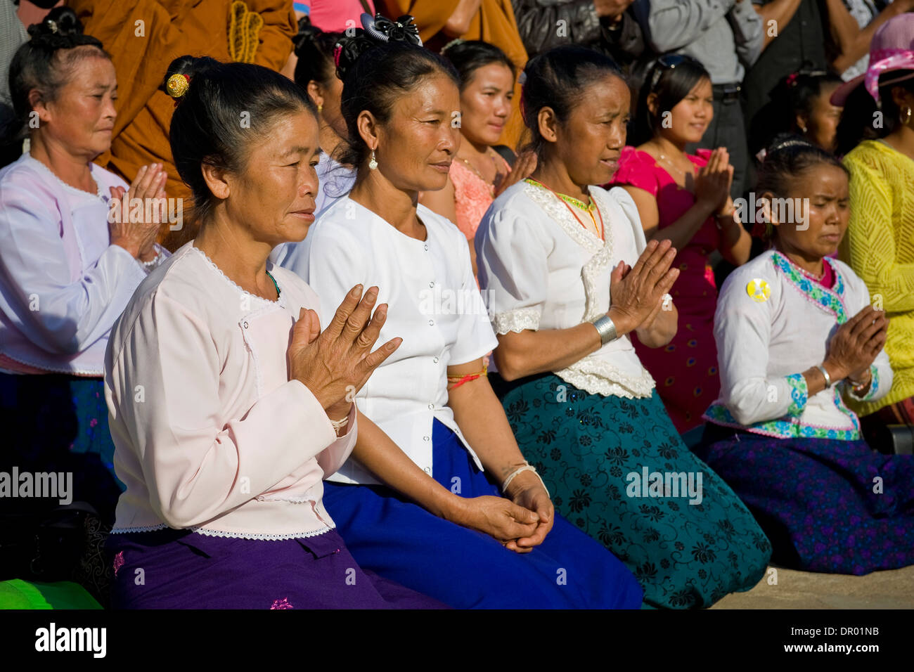 The shwe zigon pagoda hi-res stock photography and images - Alamy