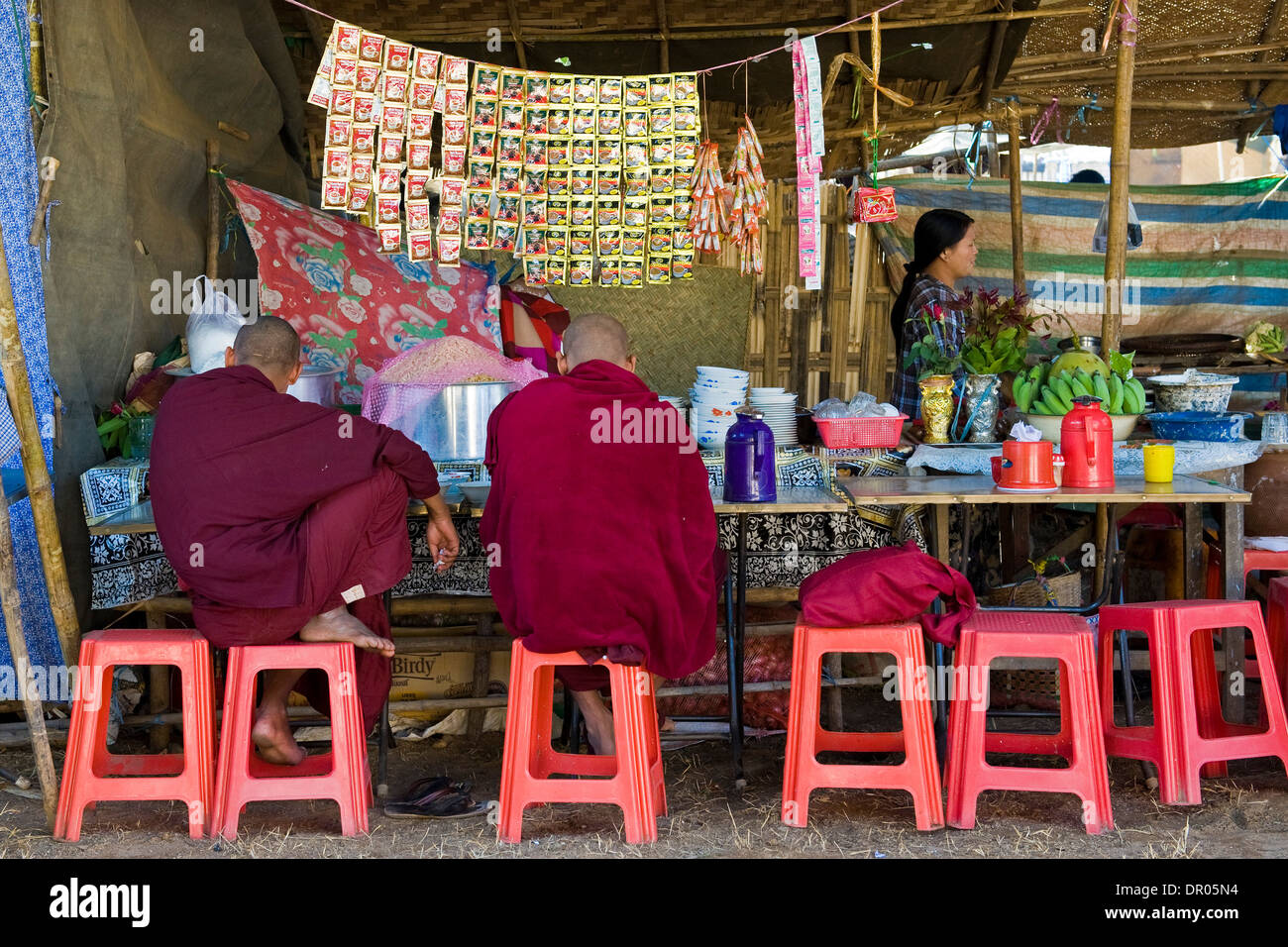 Myanmar, Bagan, traditional market Stock Photo - Alamy
