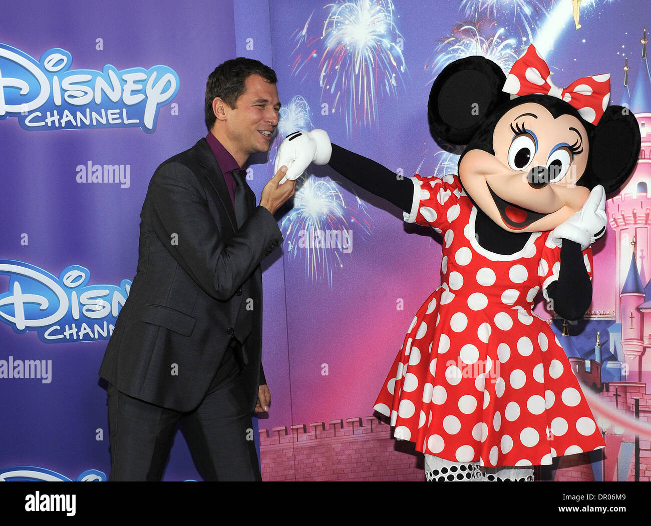 Disney channel hi-res stock photography and images - Alamy