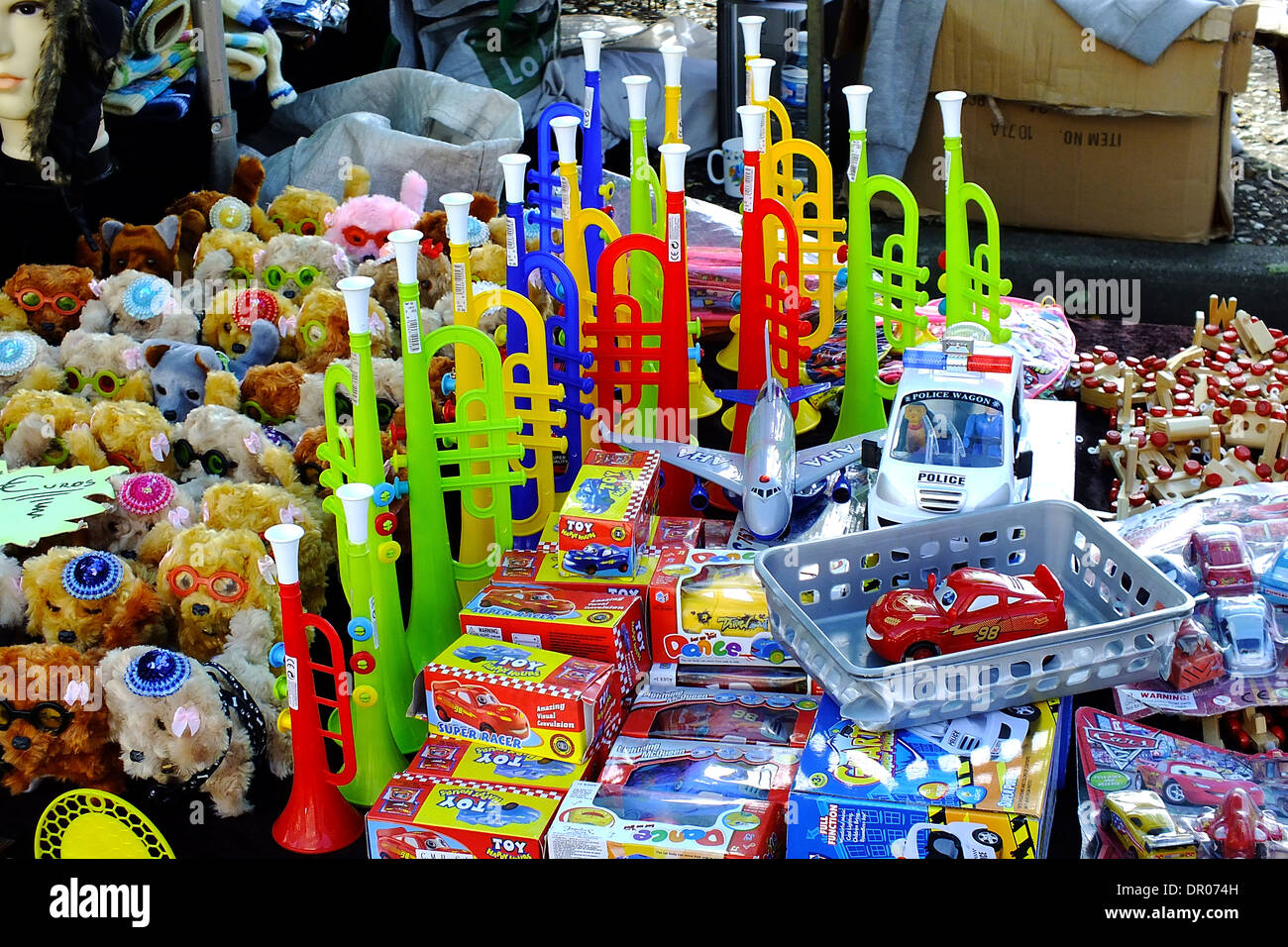 Miscellaneous dangerous substances hi-res stock photography and images ...