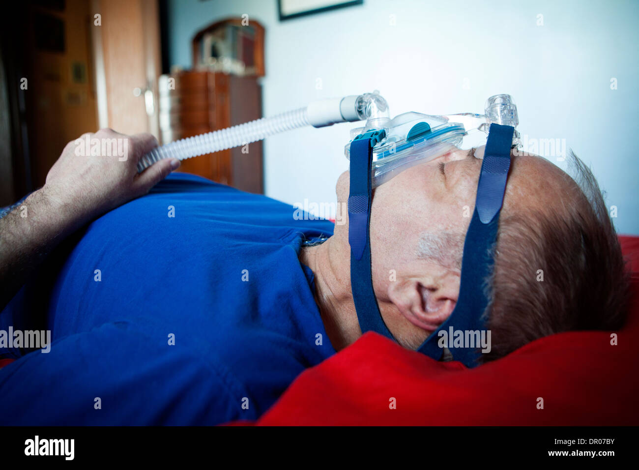 SLEEP APNEA SYNDROME Stock Photo - Alamy