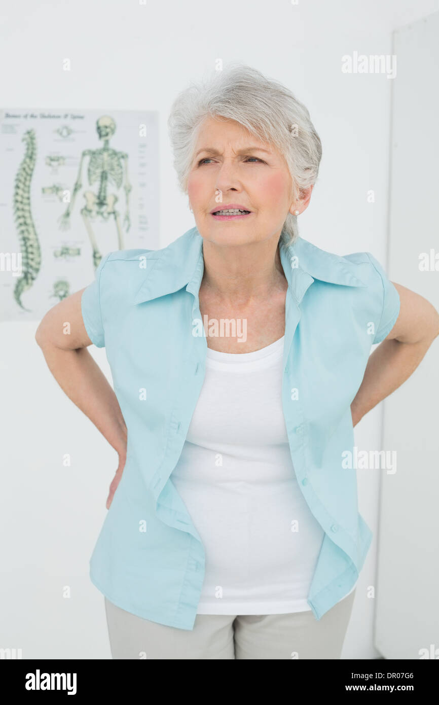 Mature woman back pain hi-res stock photography and images - Alamy