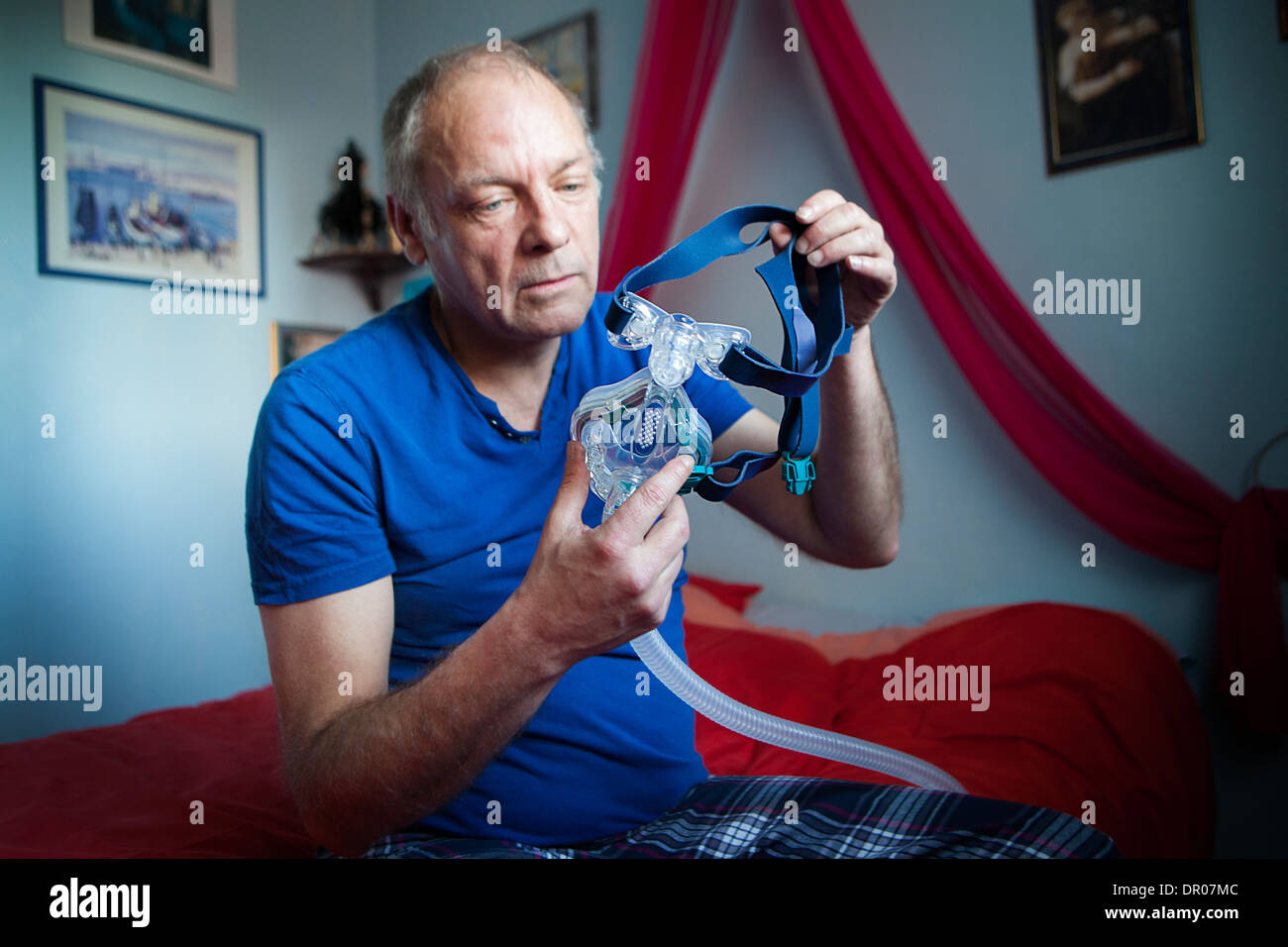 Sleep apnoea treatment hi-res stock photography and images - Alamy