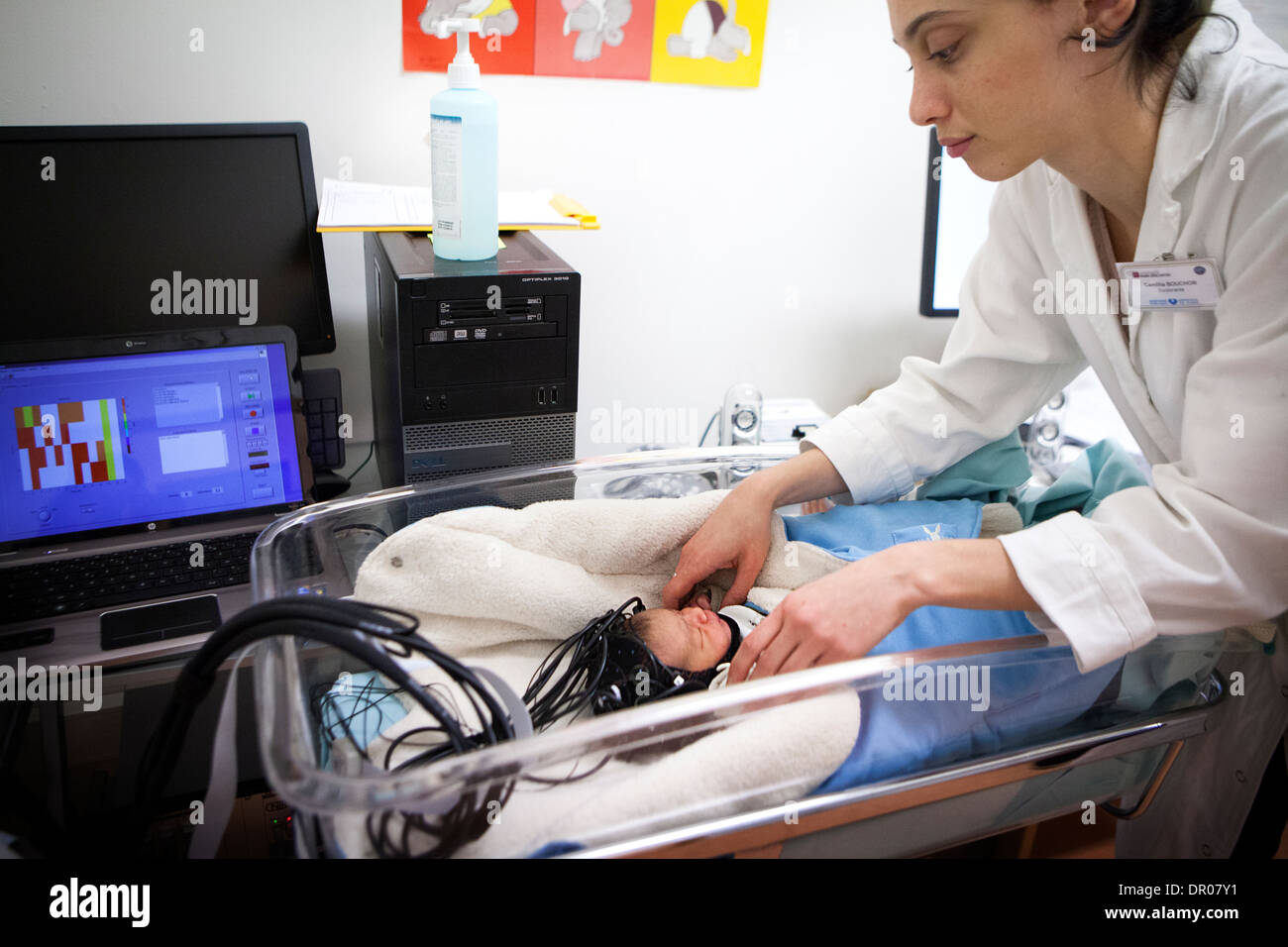 Spectroscopy system hi-res stock photography and images - Alamy