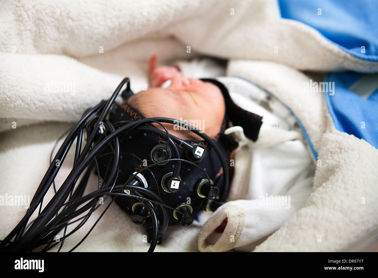 Infrared spectroscopy hi-res stock photography and images - Alamy