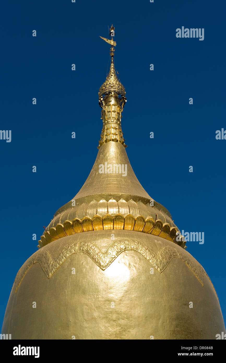 Myanmar, Bagan, Buphaya paya Stock Photo - Alamy