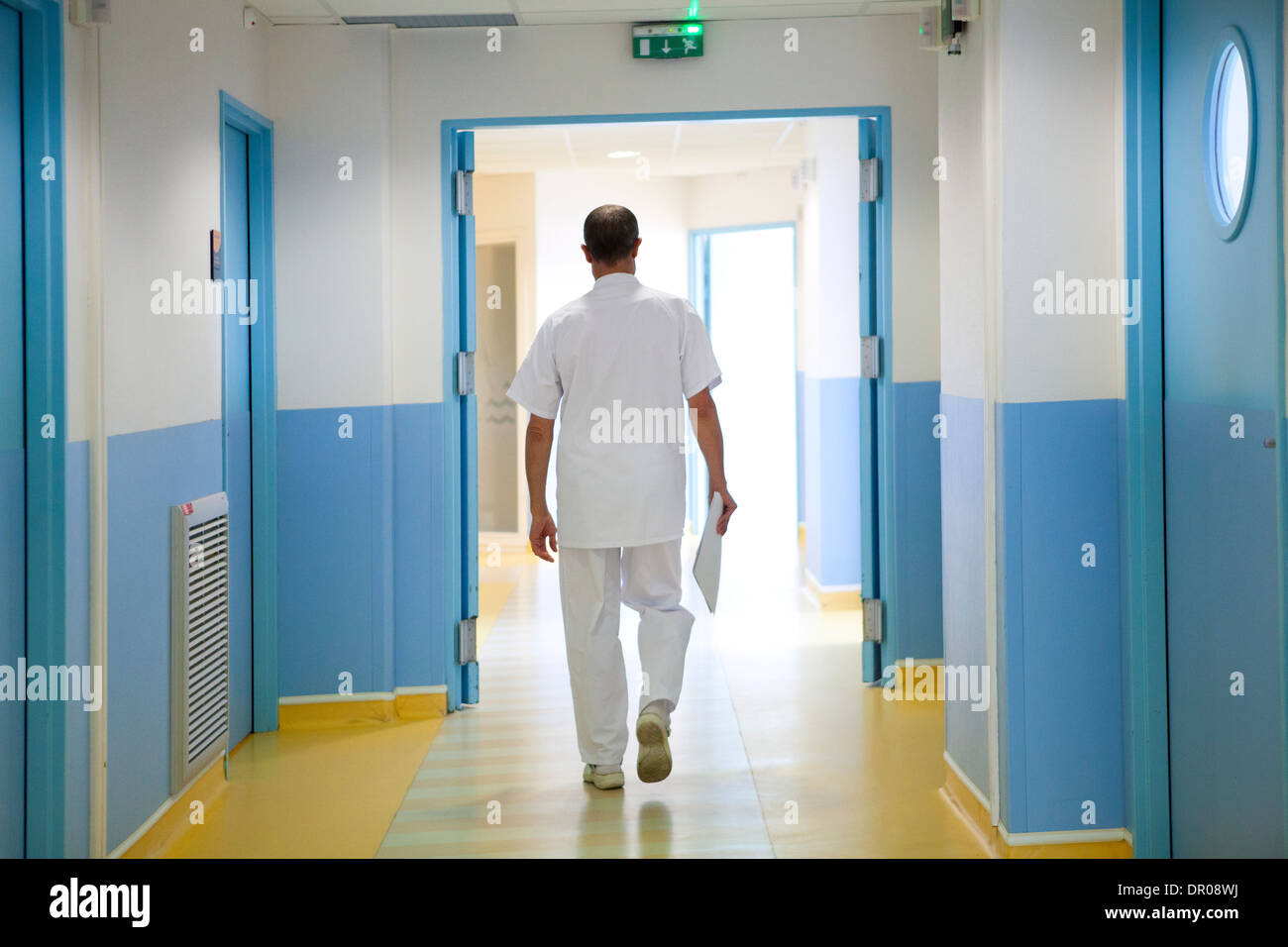 INTERIOR OF A HOSPITAL Stock Photo - Alamy