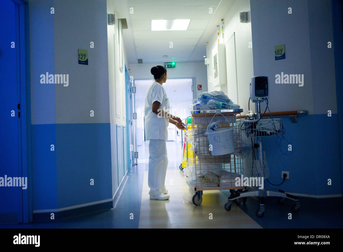 INTERIOR OF A HOSPITAL Stock Photo - Alamy