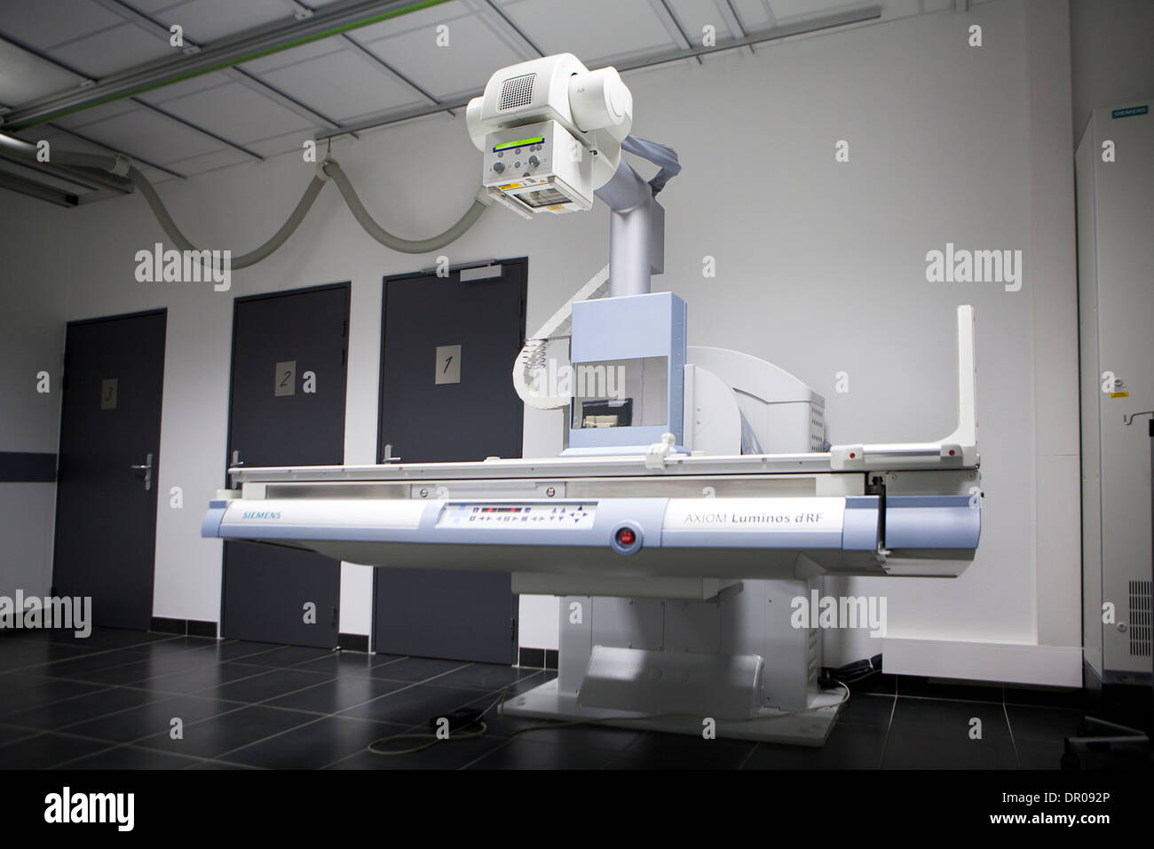 X radiography hi-res stock photography and images - Alamy